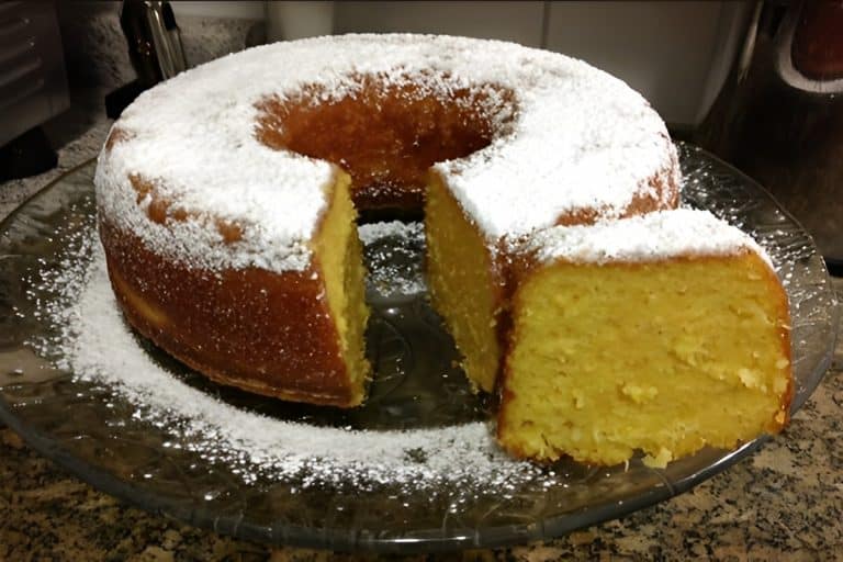 Bolo de milho com milharina perfeito para o lanche da tarde