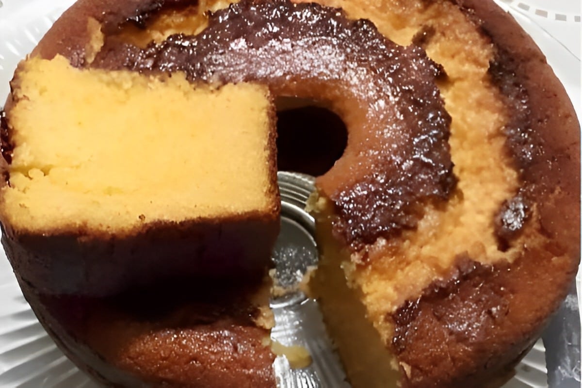 Bolo de milho cremoso com leite de coco é só bater no liquidificador e ...