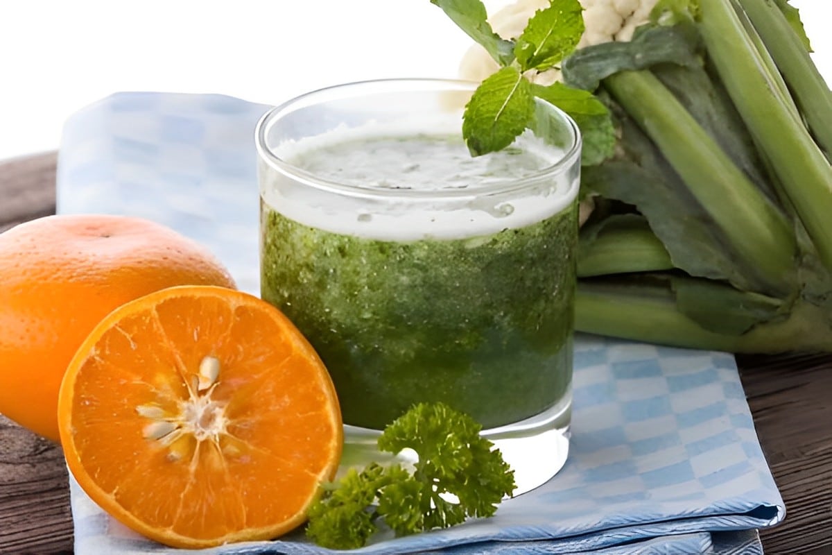 Suco De Couve Com Laranja Suco Detox Bem Simples De Preparar E Muito