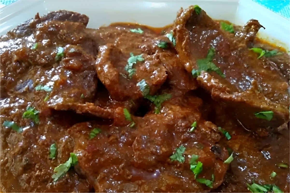 Bife com molho fácil para você servir para toda sua família todos vão adorar