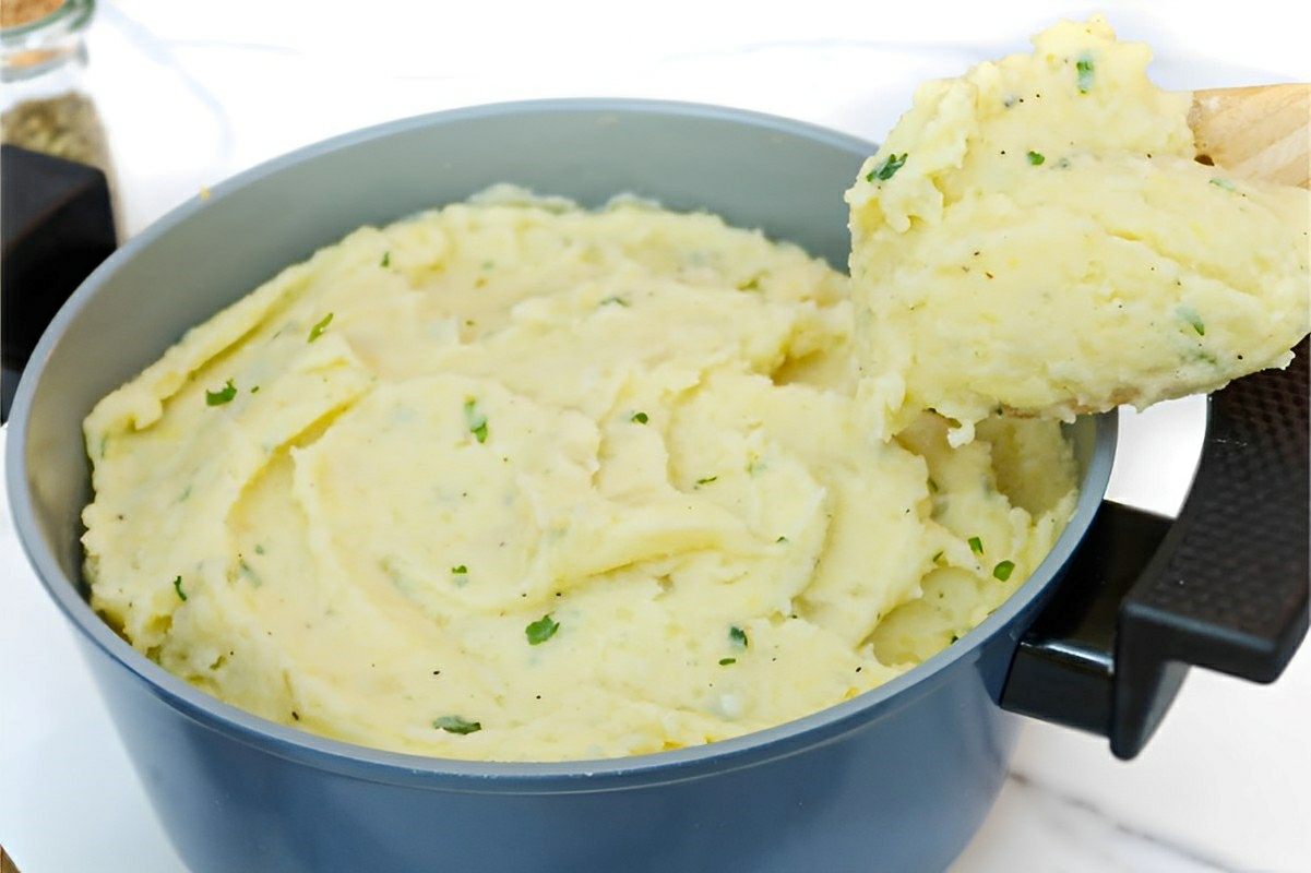 Purê de batata maravilhoso com um segredo para ficar igualzinho do ...