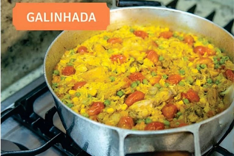 Receita de galinhada com dicas e segredinhos para você fazer uma ...