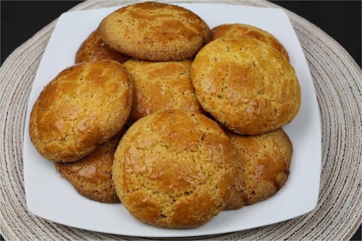 Broa de milho igualzinha de padaria que seus convidados de fim de ano ...