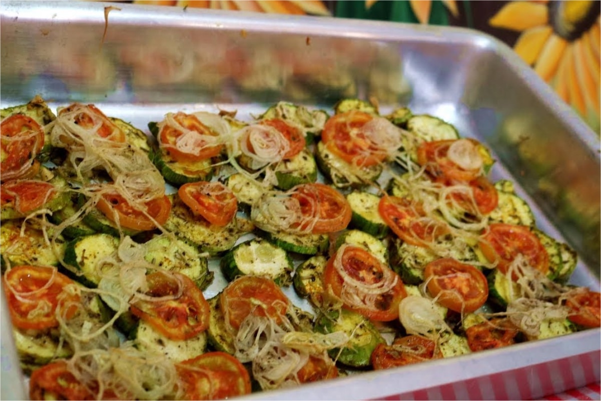Abobrinha Assada no Forno: Receita Saborosa e Simples para o seu Almoço ...