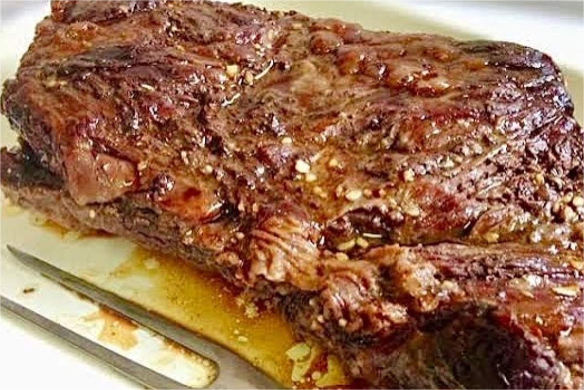 Carne Assada com Vinagrete Suculento: Perfeita para Qualquer Ocasião!