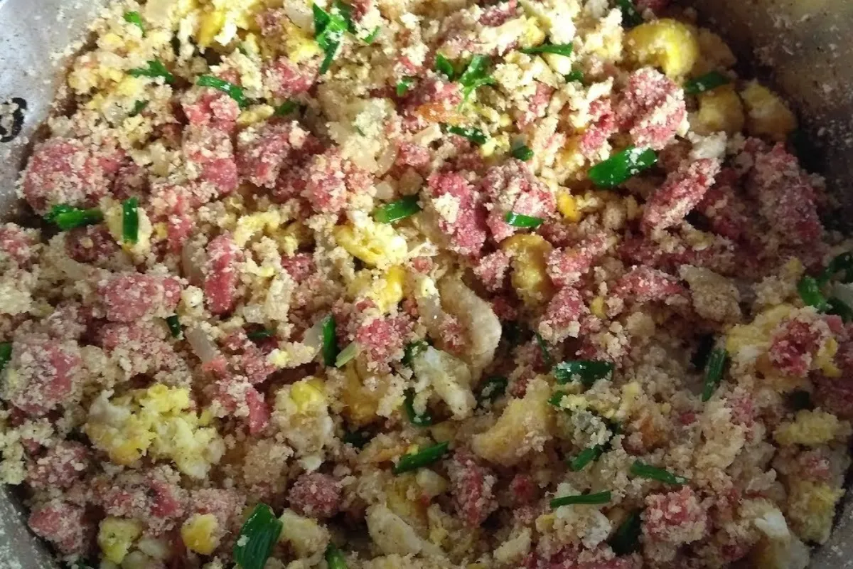 Farofa simples e gostosa para o dia a dia: e com cara de comida de mãe