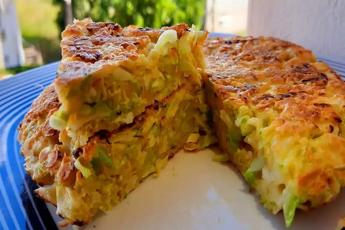Torta de Repolho na Frigideira que Salvou Meu Jantar de Ontem - Rápida ...